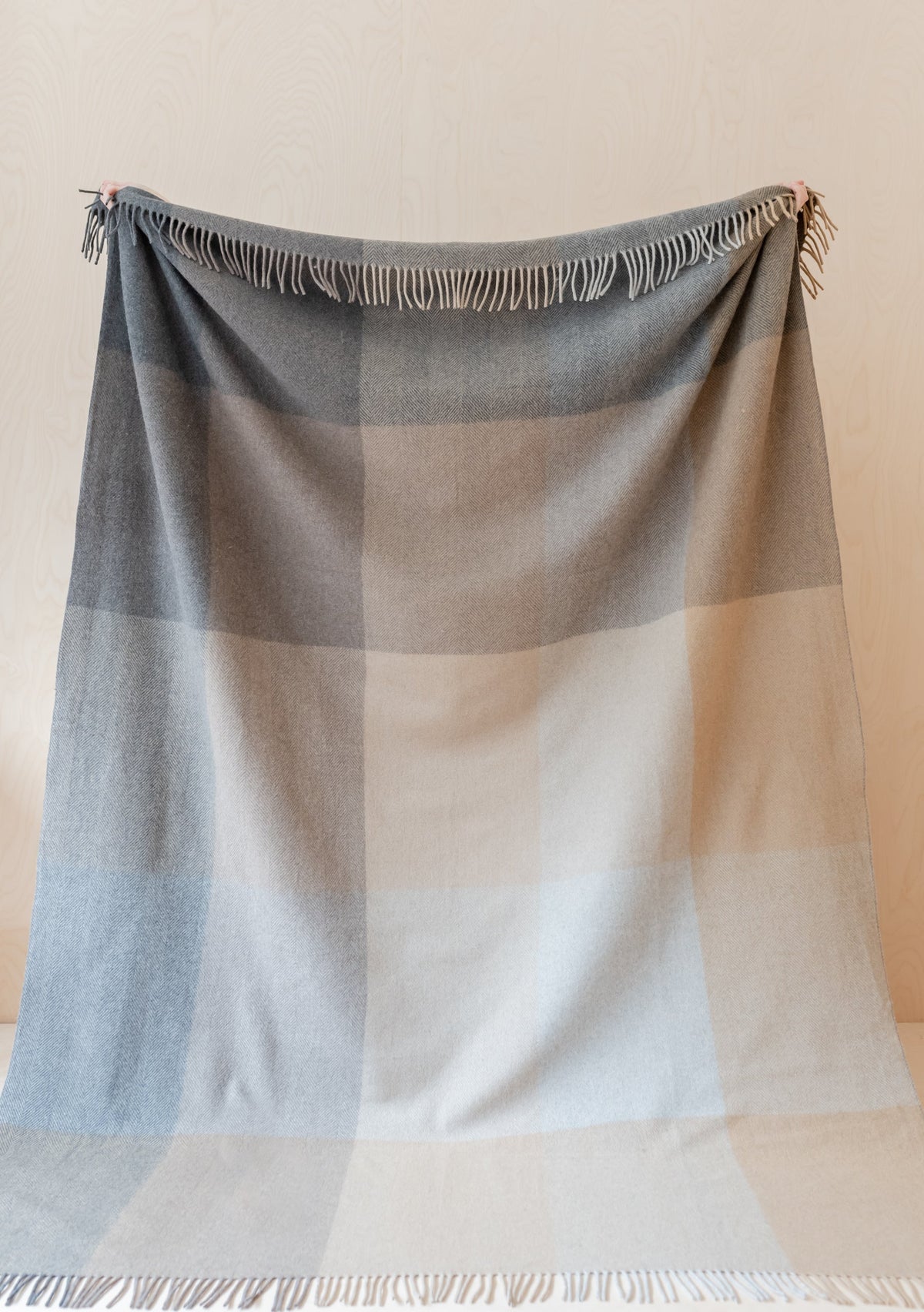 Recycled Wool Extra Large Blanket in Natural Herringbone Block Check – TBCo